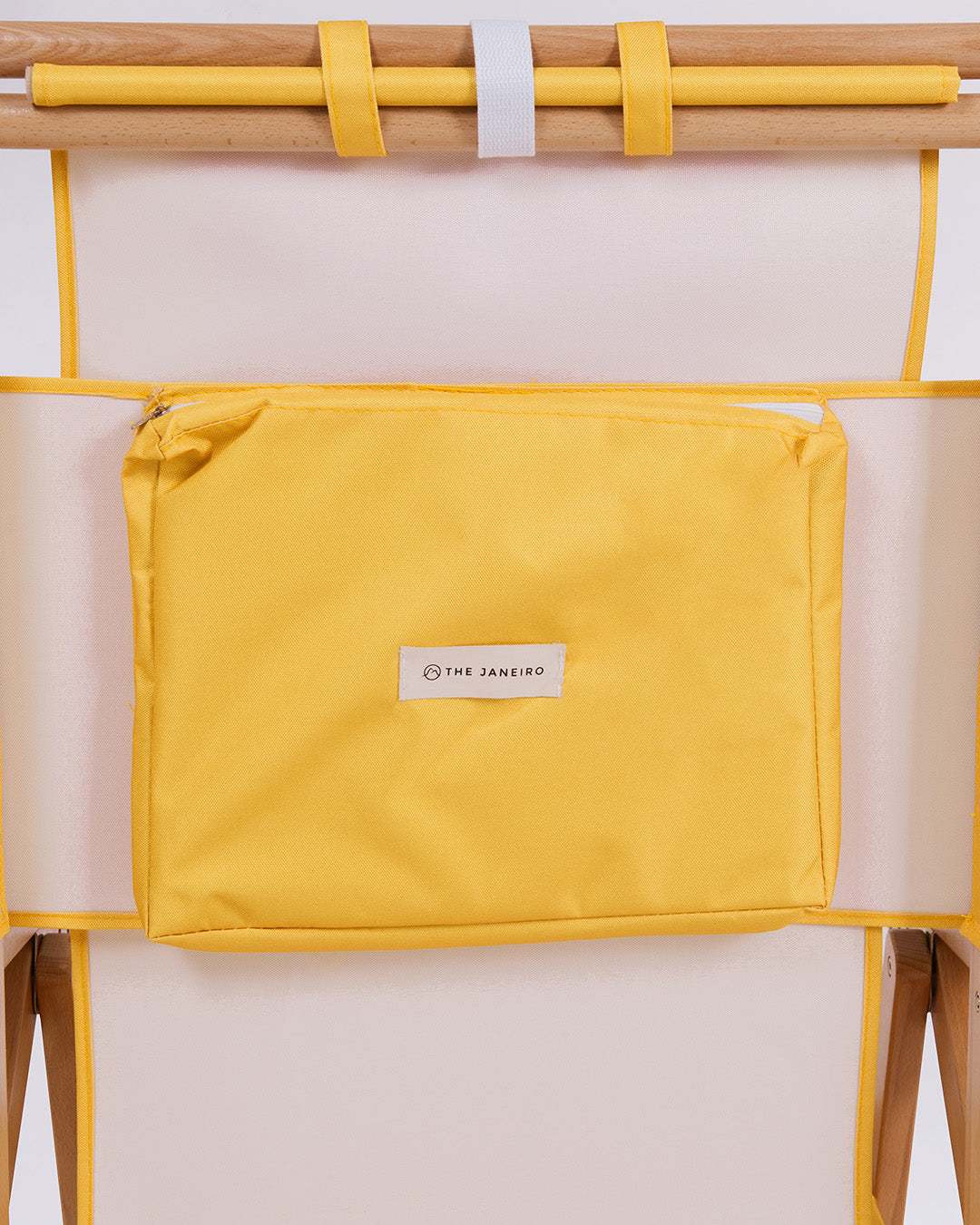 Classy Beach Chair - Gold Yellow – The Janeiro